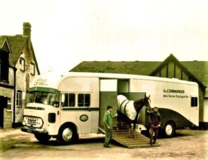 lrt-commander-box | Lambourn